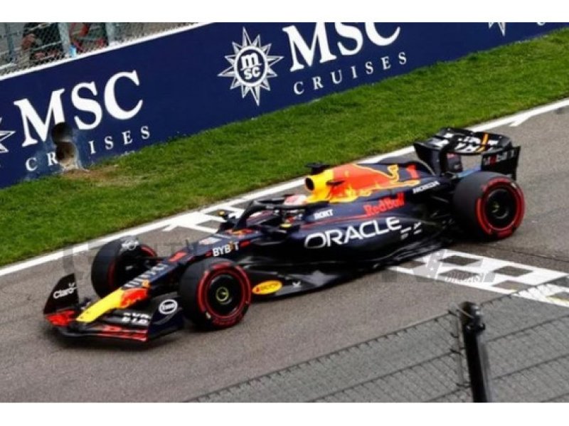 Modèle réduit Oracle Red Bull Racing Rb19 - Max Verstappen - Winner ...