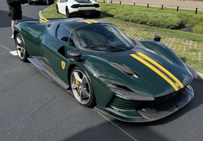 Schaalmodel Ferrari Daytona Sp3 Serie Icona Tetto Aperto Verde British ...