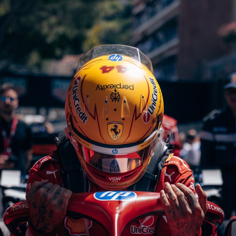 Modèle réduit Casque Lewis Hamilton Scuderia Ferrari Hp Monaco Gp 2025 ...