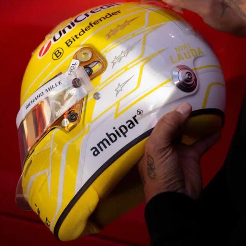 Schaalmodel Helm Lewis Hamilton – Scuderia Ferrari Hp Italy Gp 2025 1/5