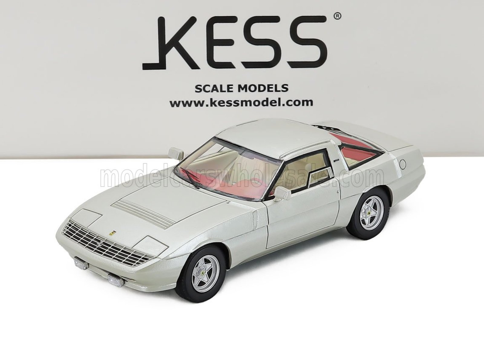 Schaalmodel Ferrari - Meera S Michelotti 1983 - Fuji White 1/43 | Kess