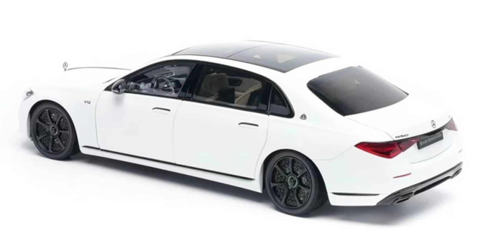 Mercedes-Benz Maybach S-Klasse S680 Night Series 2023 1/18 schaalmodel...