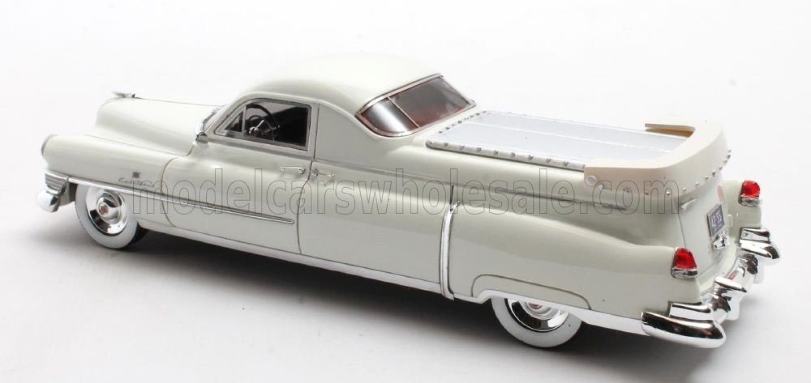 CADILLAC - PROFESSIONAL S&S FLORENTINE FLOWER 1951 - WHITE